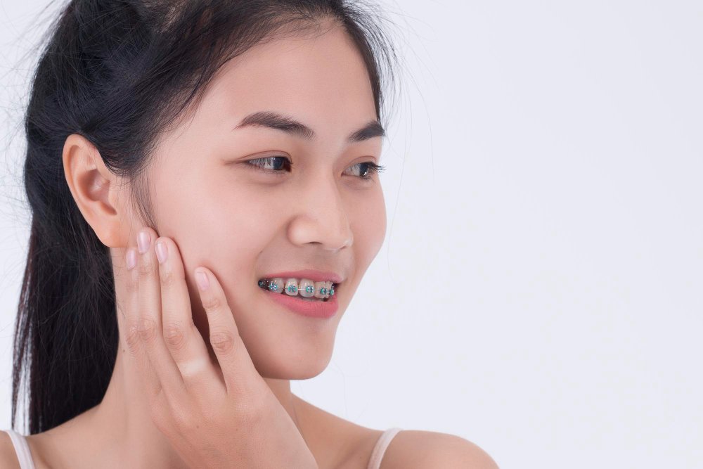 Can Braces Correct a Protruding Chin? Is Jaw Surgery Necessary?