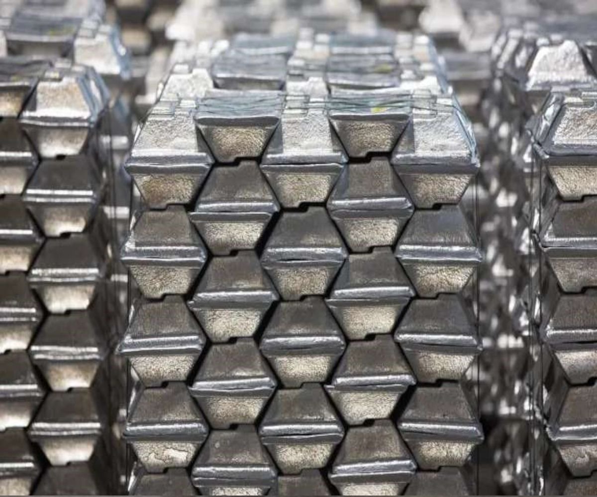 ADC 12: ALUMINUM INGOT ตัวรับจบสำหรับการขึ้นรูปอลูมิเนียม