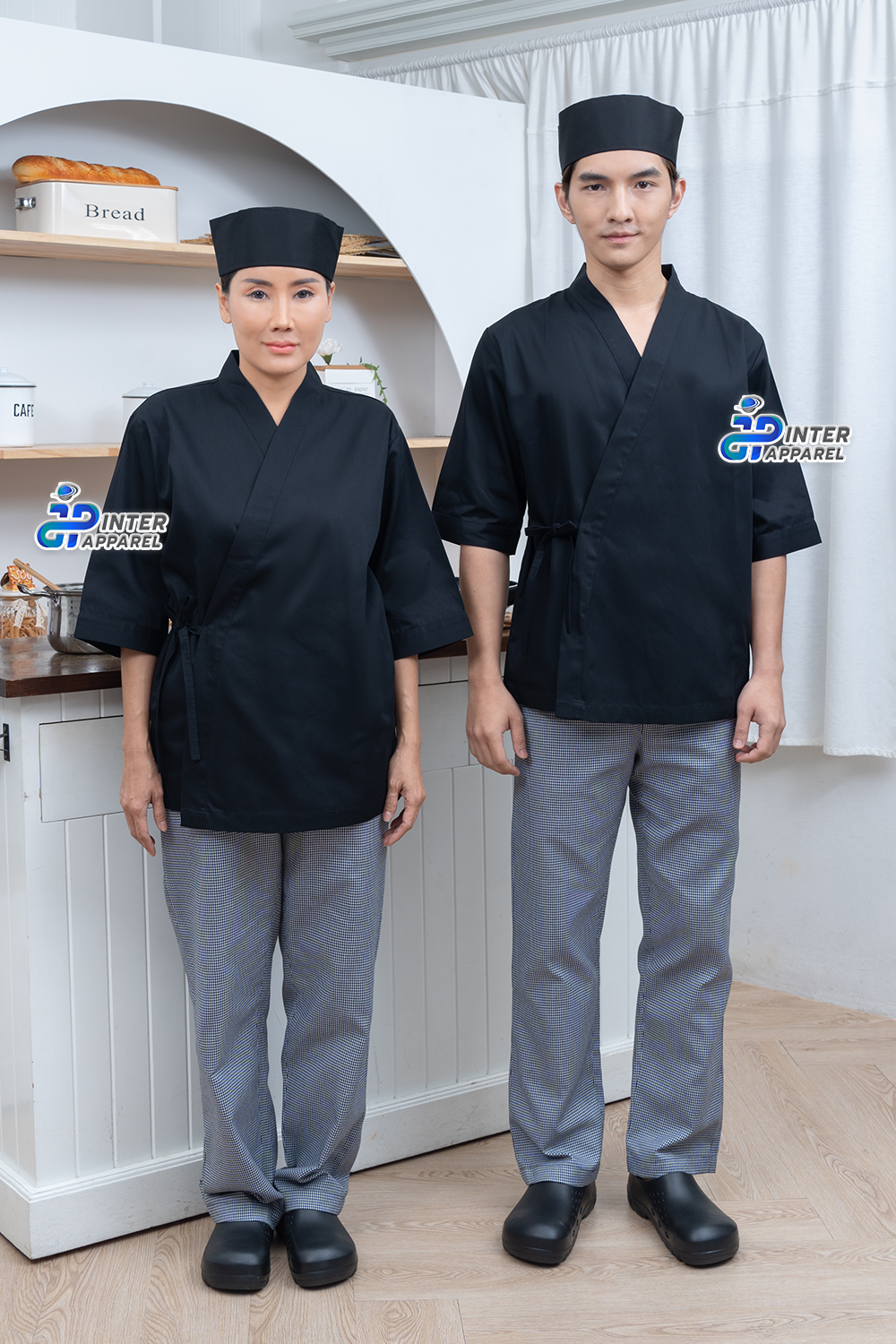 Black Japanese chef coat with three-quarter sleeves