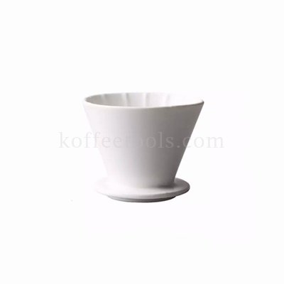 ดริปเปอร์เซรามิคทรงถ้วย สีขาว ( 2-4 cups) grade B - koffeetools