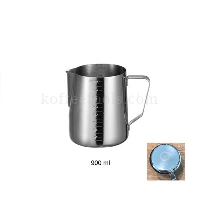 เหยือกตีฟองนมสแตนเลส304 สีเงิน สเกลนูน (900 ml) - koffeetools