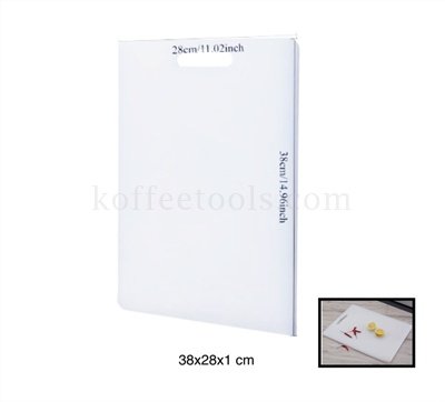 เขียงพลาสติก PE ขนาด 38x28x1 cm สีขาว - koffeetools