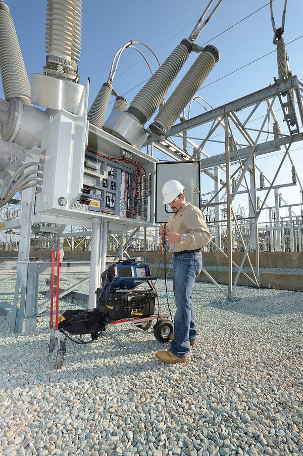 SPI - SMART PRIMARY INJECTION TEST SYSTEM - megger