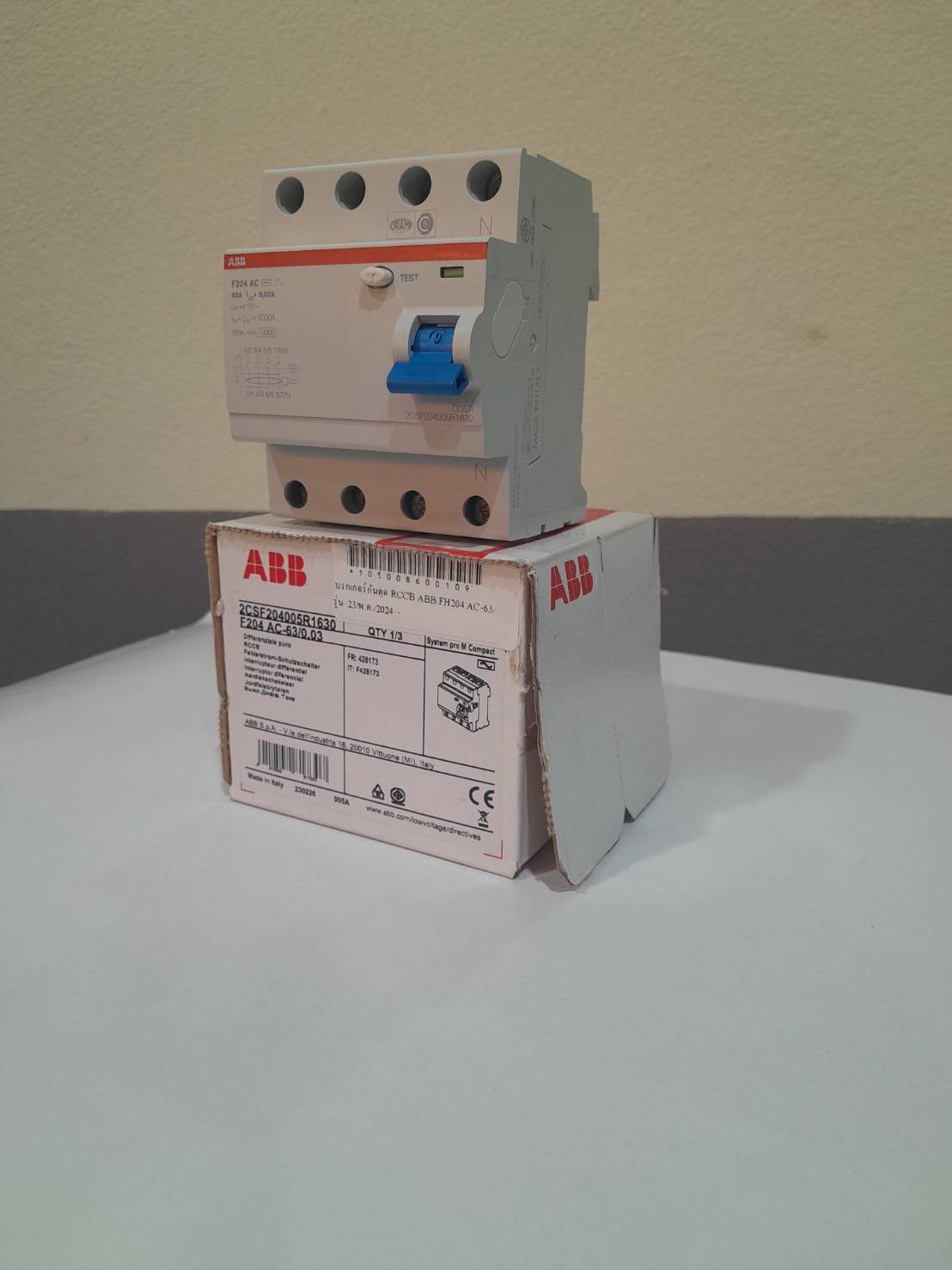 เบรกเกอร์กันดูด RCCB ABB FH204 AC-63/0.03 4P 63A