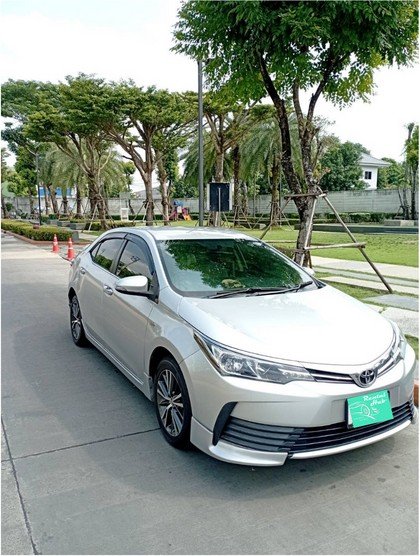 Toyota Altis - Silver