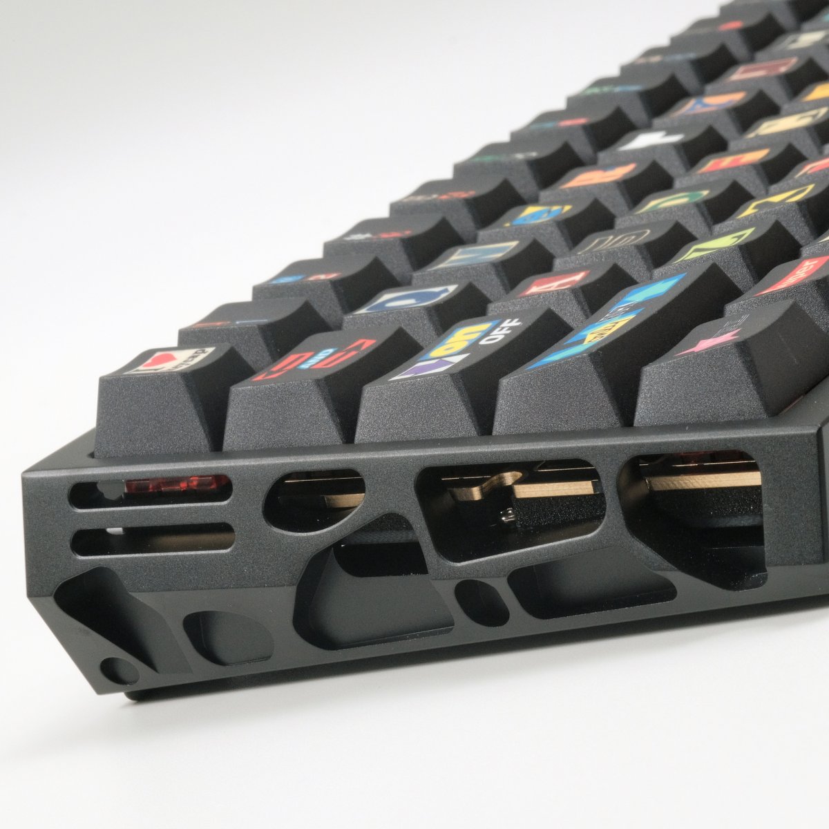 built | VENOM 60 HE #64