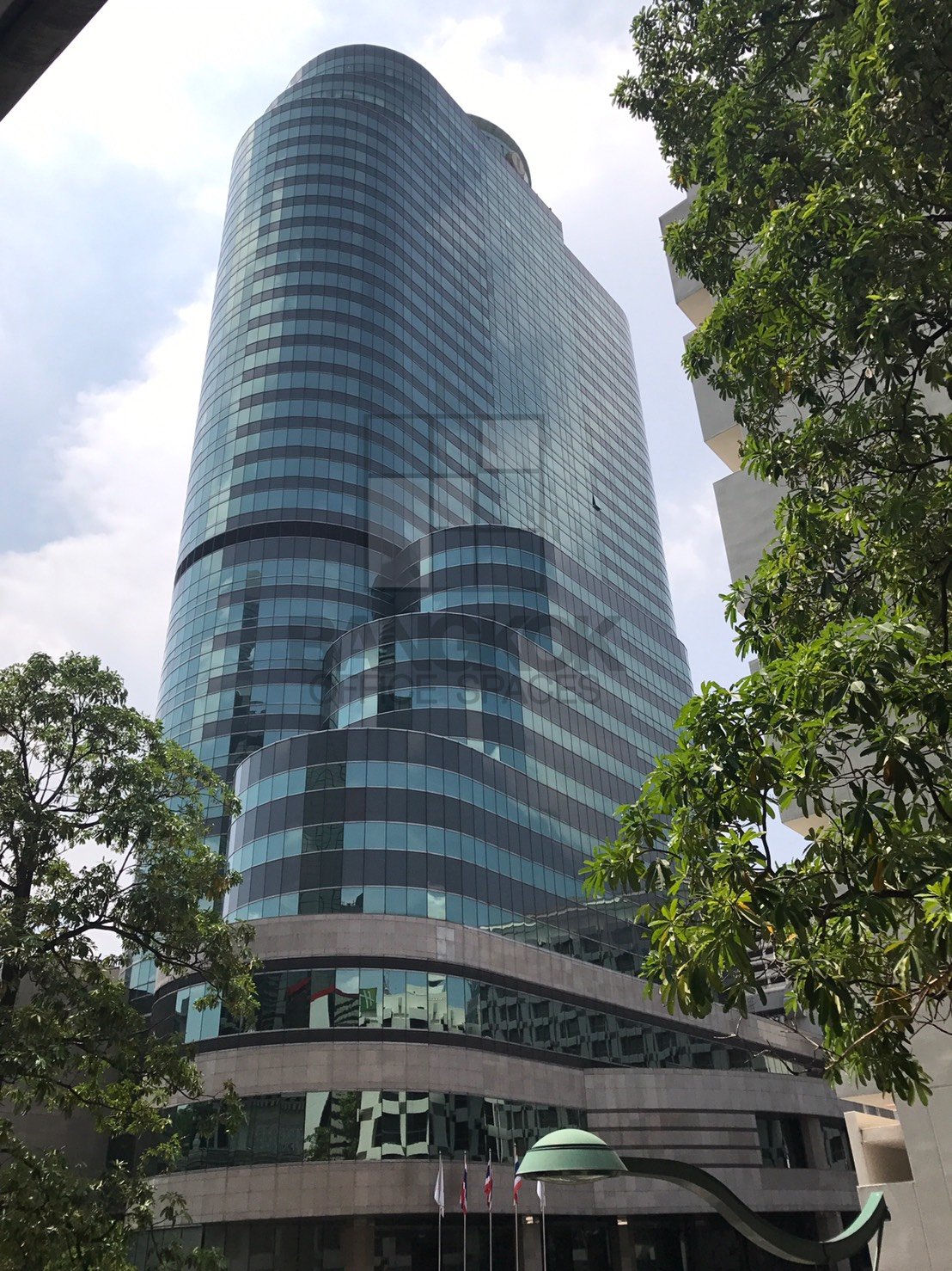 PRESIDENT TOWER - bangkokoffice