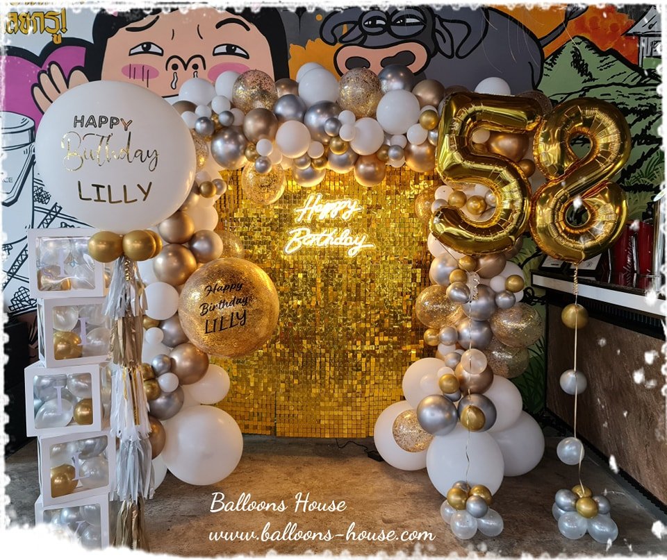 Organic Balloon Backdrop - balloons-house