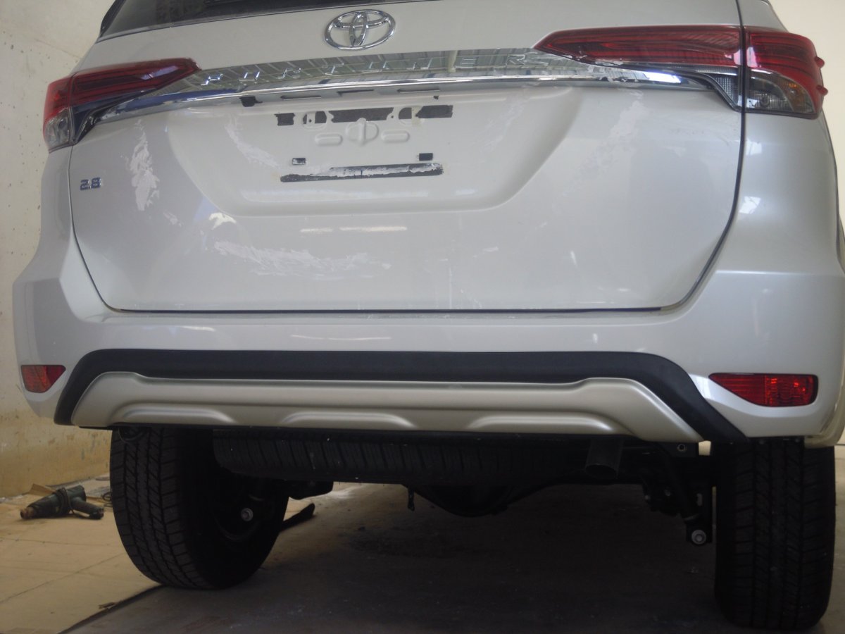 25.Rear Cladding (OEM Style) - kawitaauto4x4