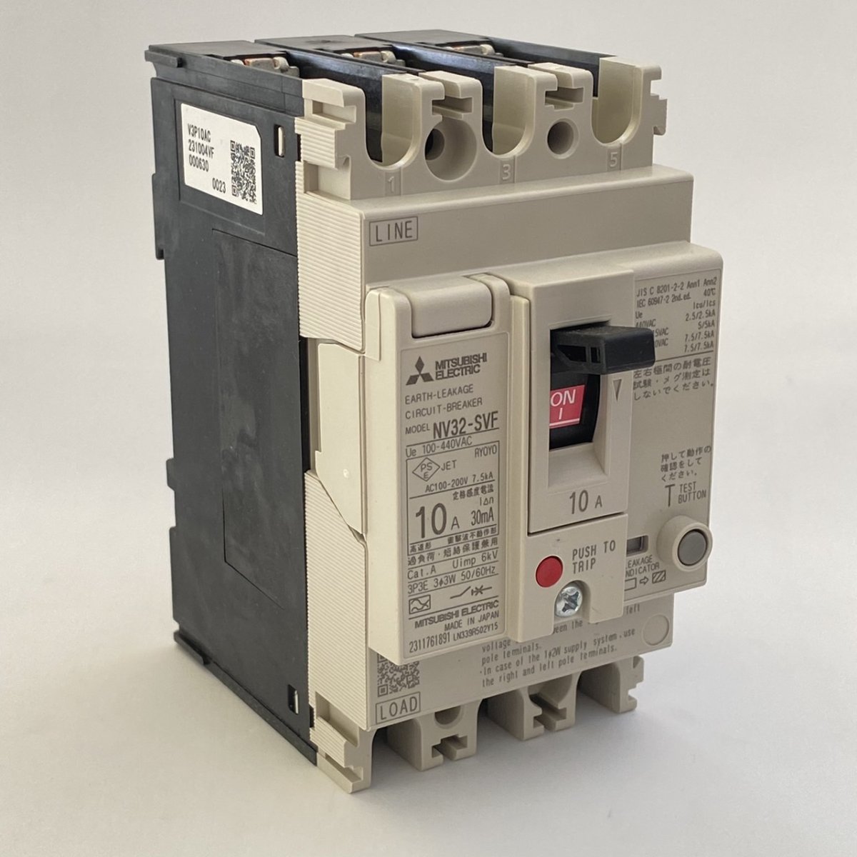 NV32-SVF 3P 10A 30MA