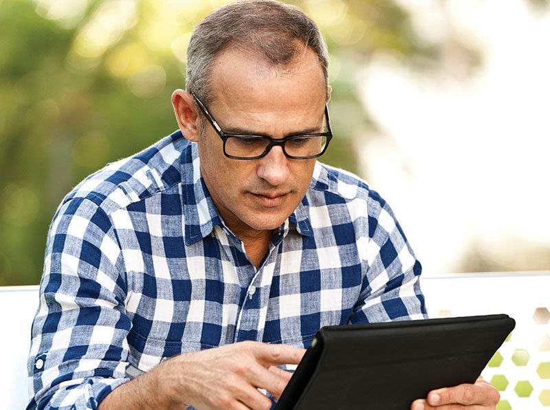 Shamir Autograph Intouch (5 Stars)