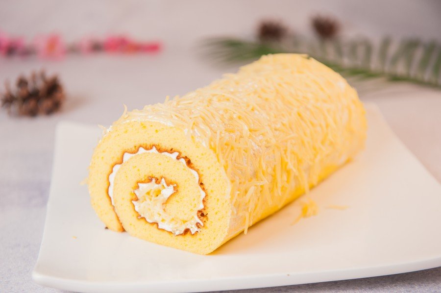 Double Cheese Roll Cake by Eaton Indonesia - eatonindonesia
