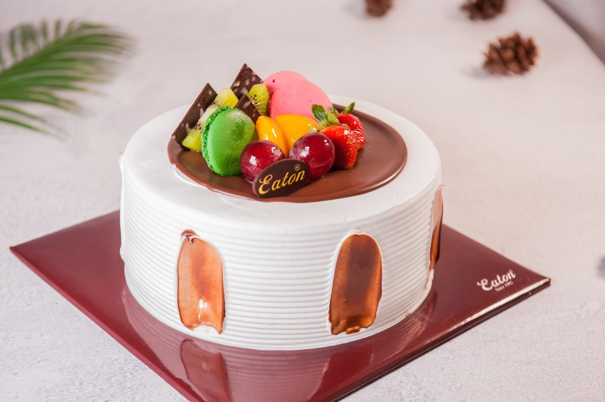 Peach Cake / Birthday Cake by Eaton Indonesia