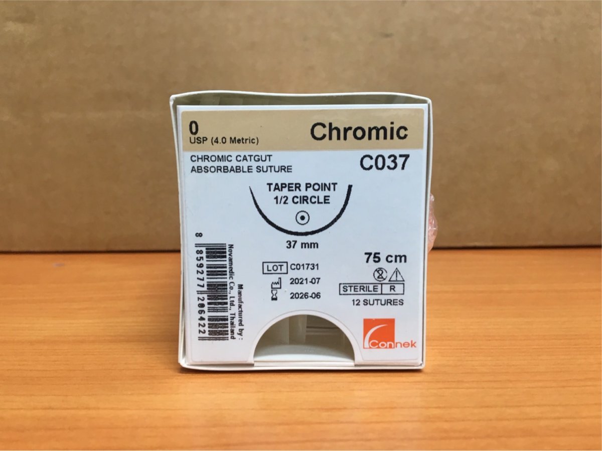 ไหมละลายติดเข็ม Connek Chromic (ยกกล่อง 12 ซอง)