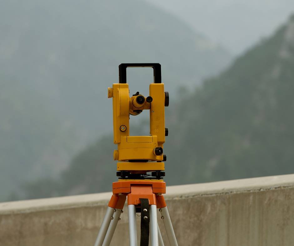 ความแตกต่างของ Transit Theodolite และ Non-Transit Theodolite