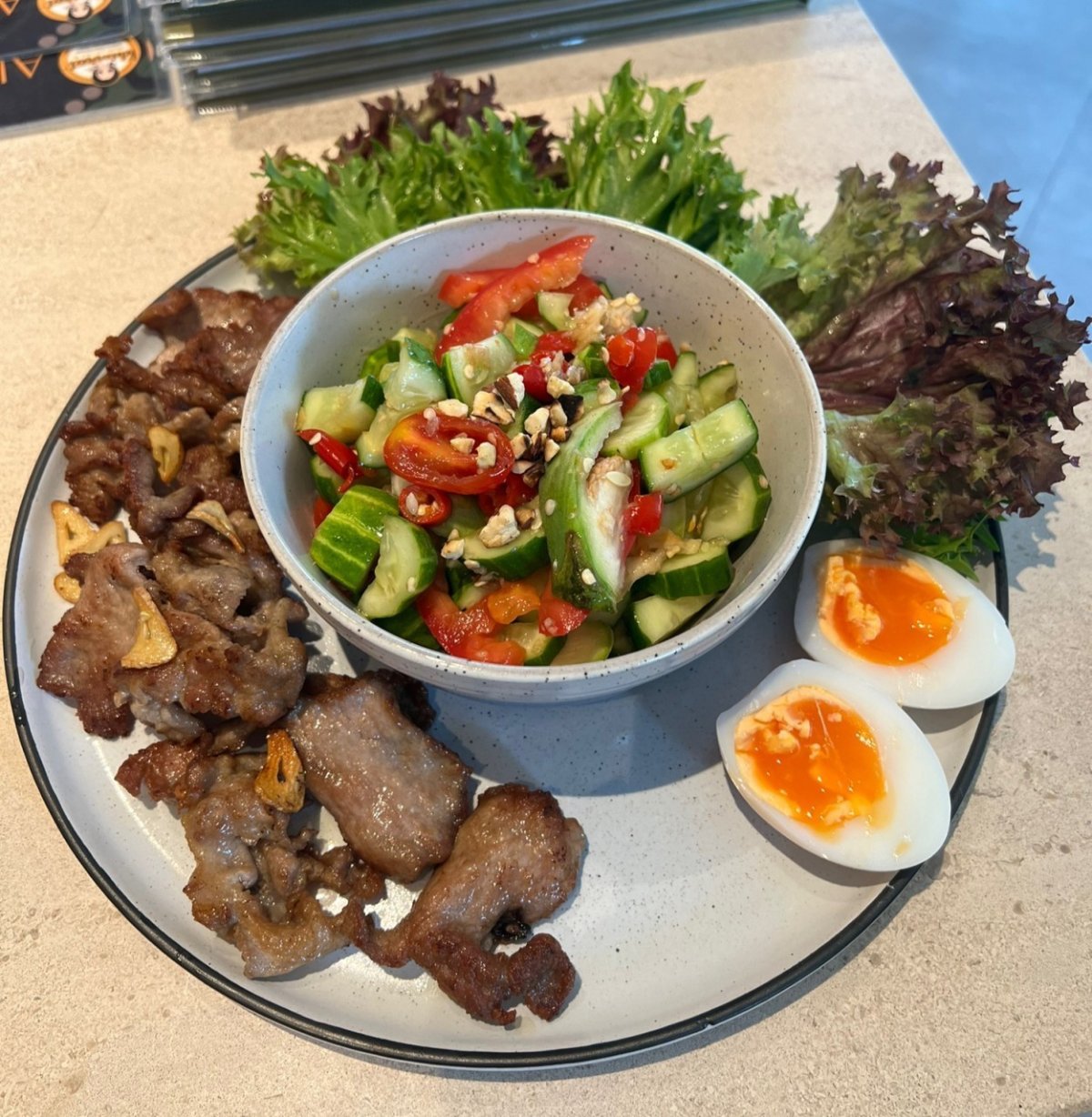 คีโตตำแตงหมูทอด - ketoconnectcafe