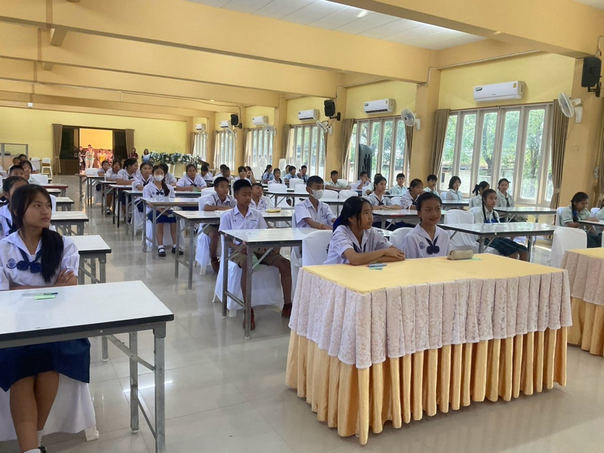 การสอบคัดเลือก เพื่อเข้าศึกษาต่อห้องเรียนพิเศษ EIS ระดับชั้นมัธยมศึกษาปีที่ 1 และ 4 ประจำปี ...