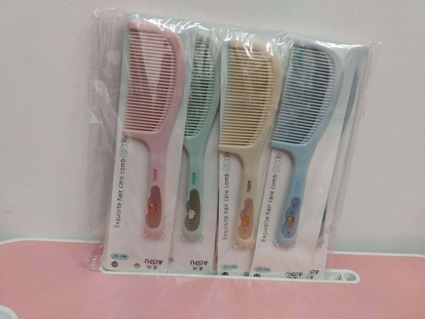 86176#หวีอีโต้ ด้ามสัตว์ 12ชิ้น/แพ็ค ราคา20บาท