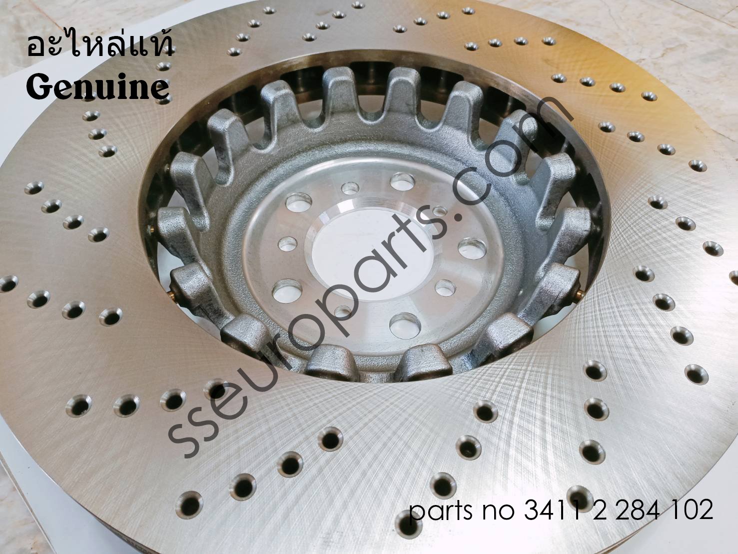 จานเบรกแบบมีช่องระบายความร้อนด้านขวา หมายเลขชิ้นส่วน: 34112284102 ...