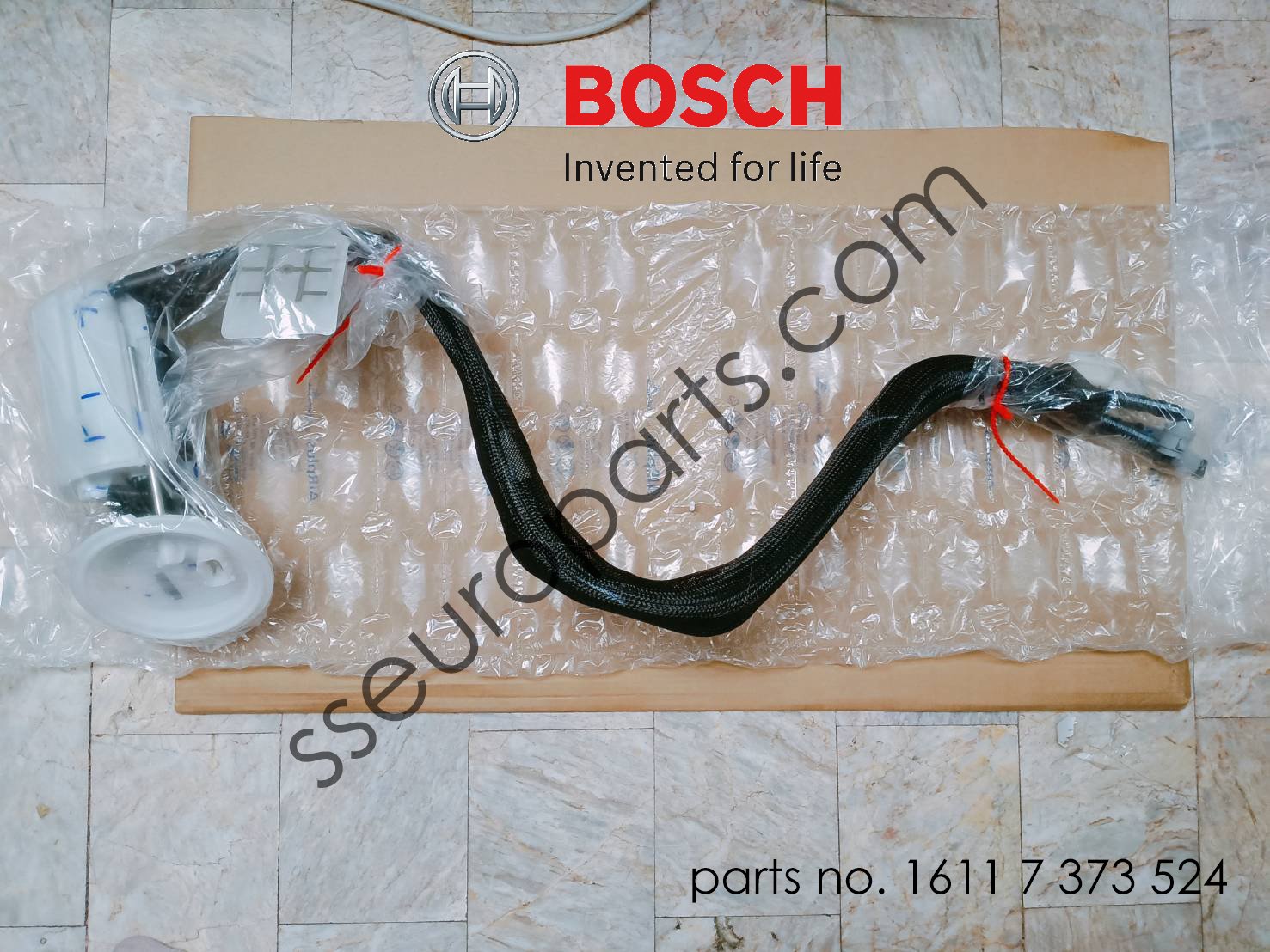 Delivery unit with in-tank pump, right Part number: 16117373524 7373524 ...