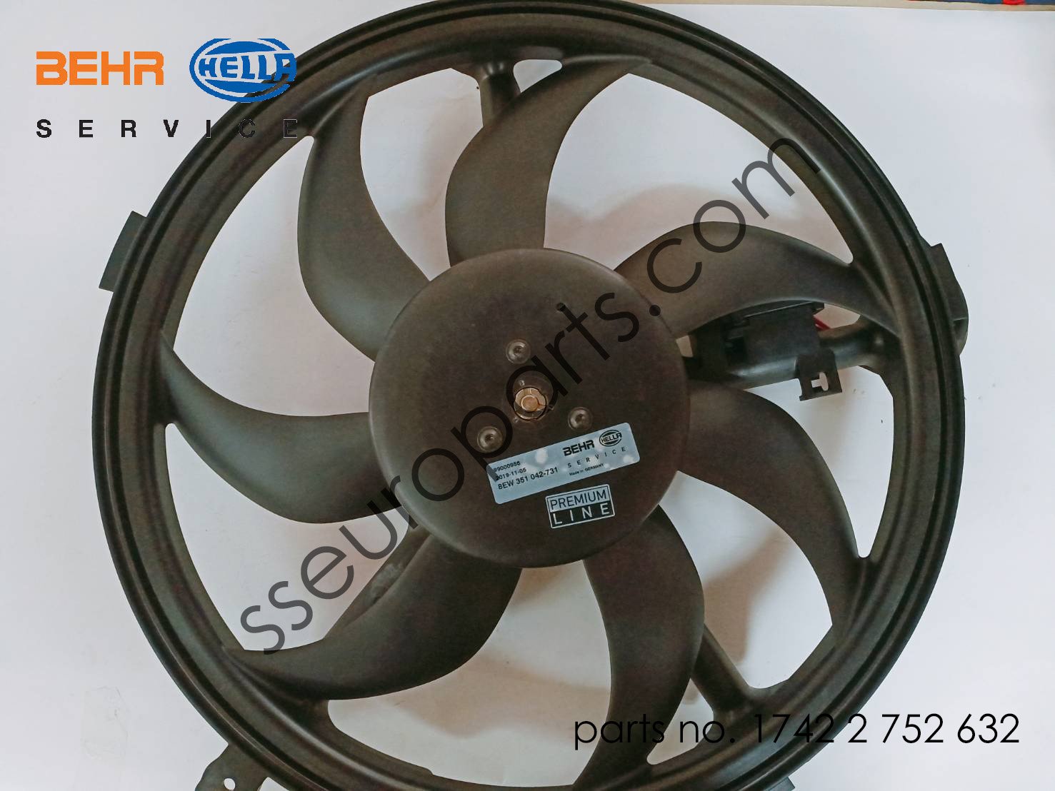 Fan housing with fan Part number: 17422752632 2752632 BEHR - sseuroparts