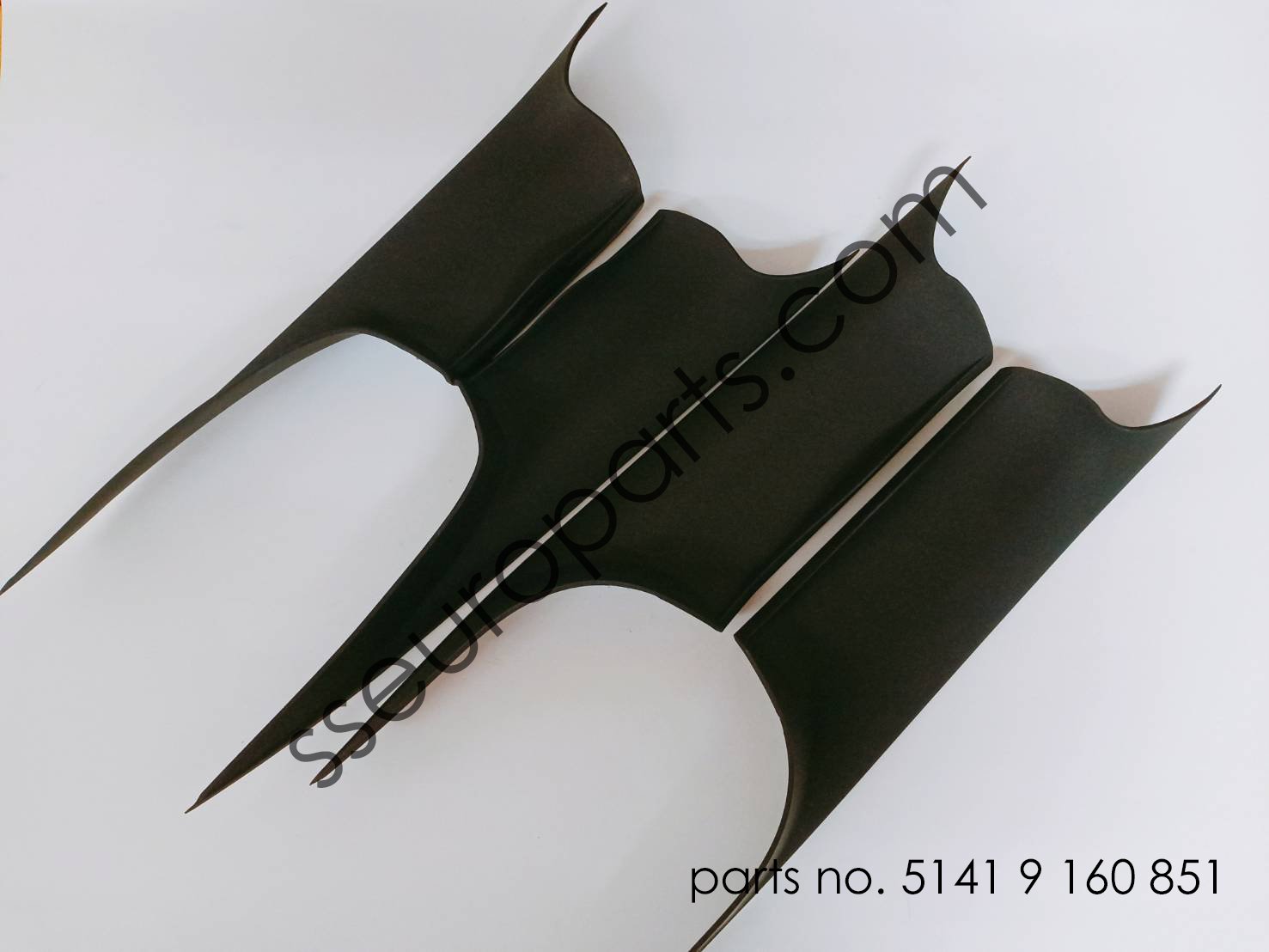 แผงบุประตู, ด้านหน้าซ้าย หมายเลขชิ้นส่วน: 51419160851 9160851 - sseuroparts