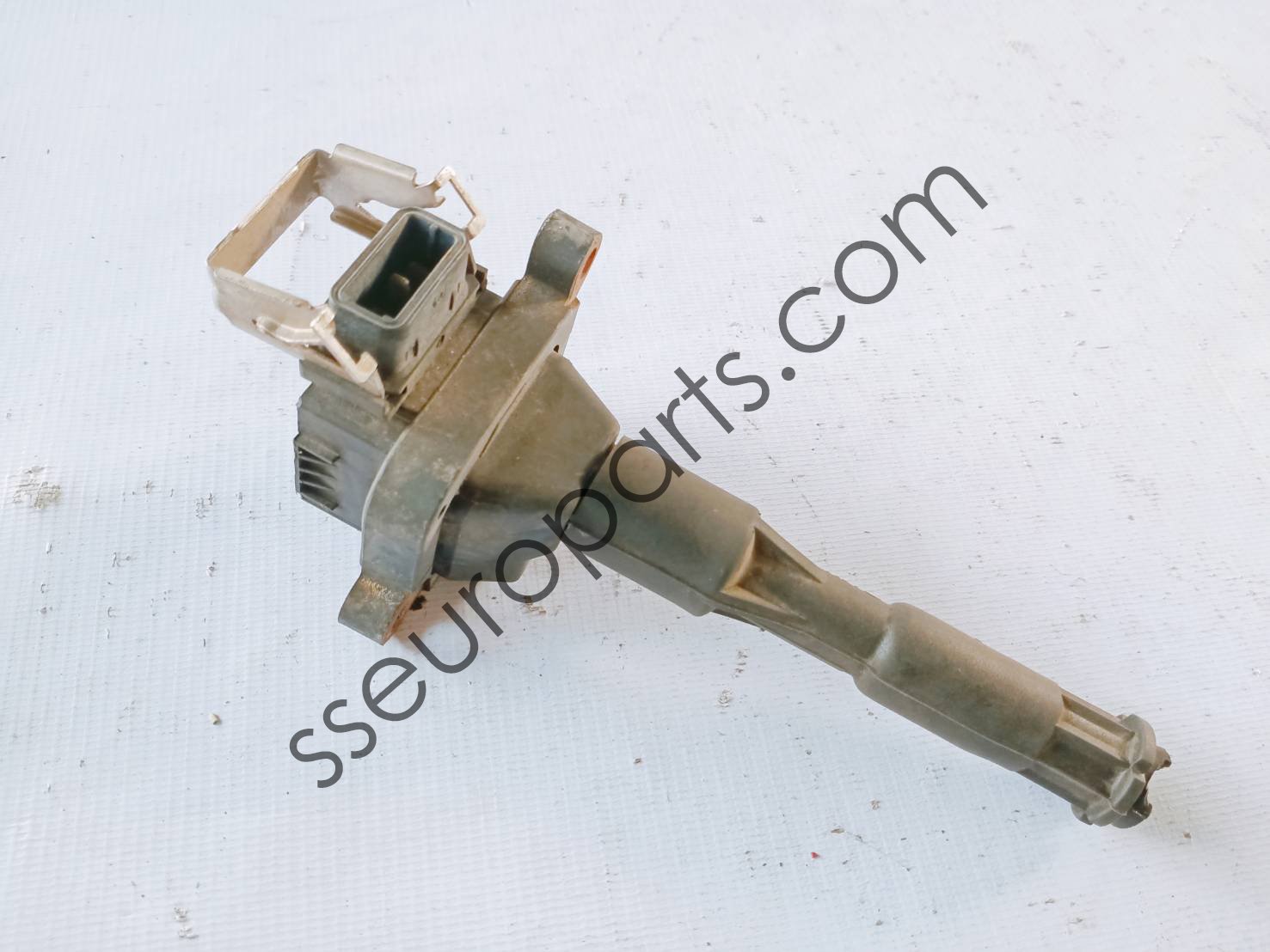 bm E39 E46 คอยล์จุดระเบิด BOSCH 0221504004 1354489085 489085 OEM ...