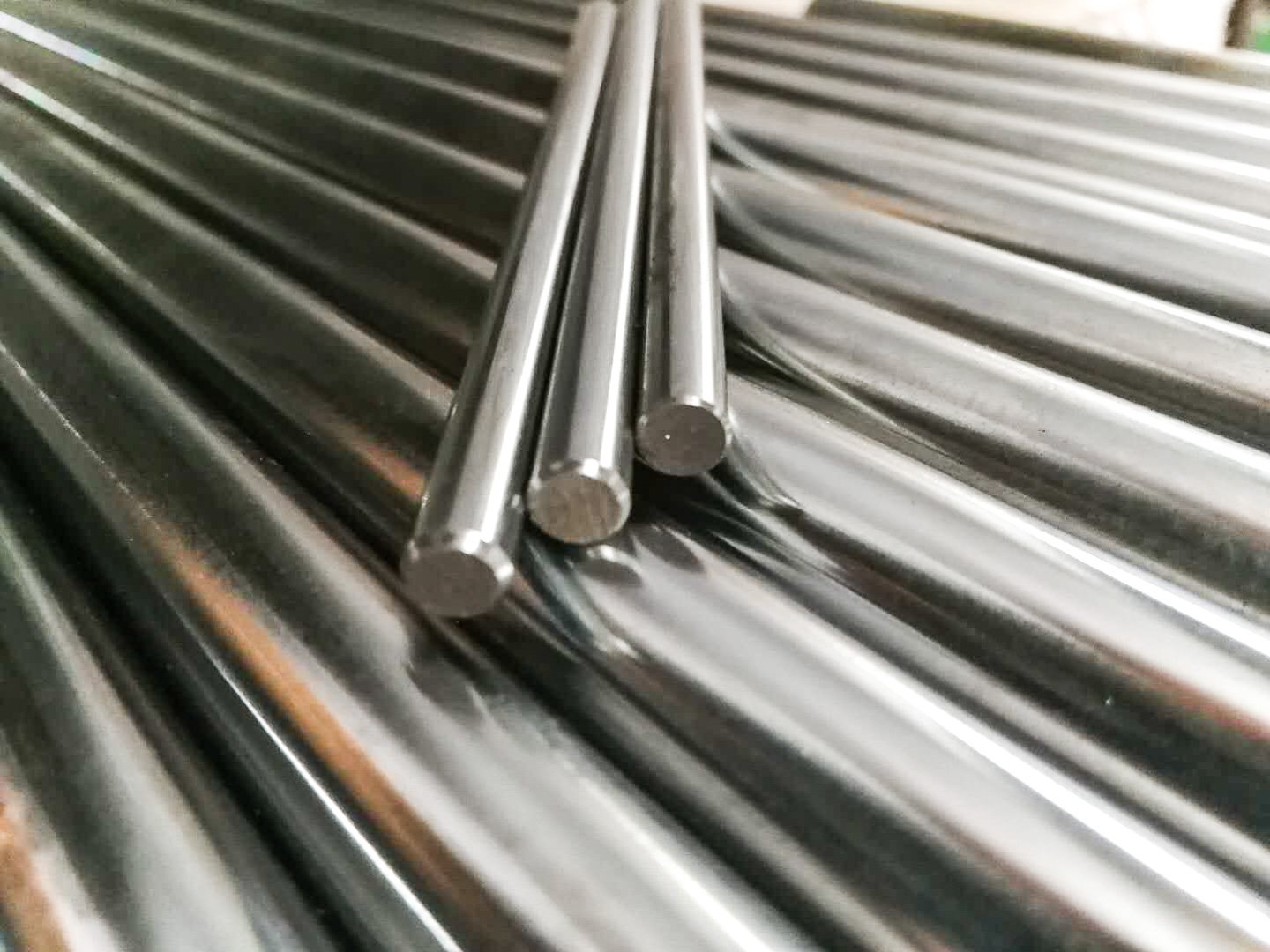 SUJ2 เพลาเจียรผิว ชุบแข็ง ฮาร์ดโครม คุณภาพดี - ROCKWELL PRECISION ...