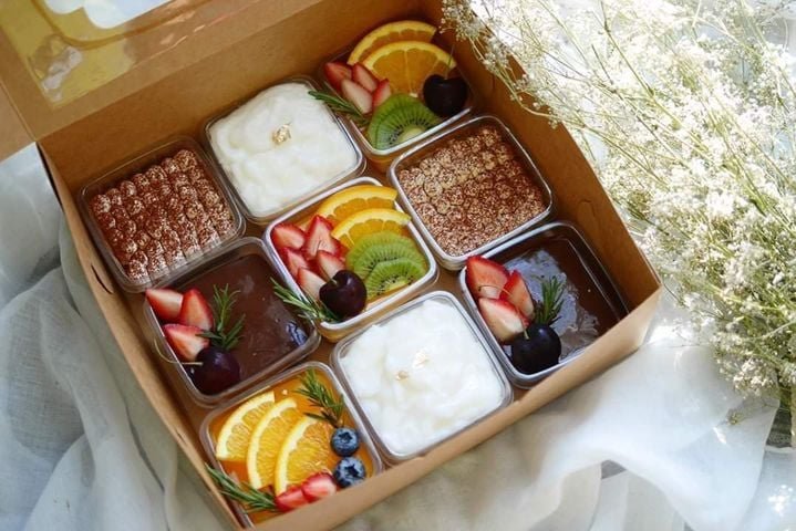 กล่อง M-020 แพ็ค 50 ใบ - srimuangbakery