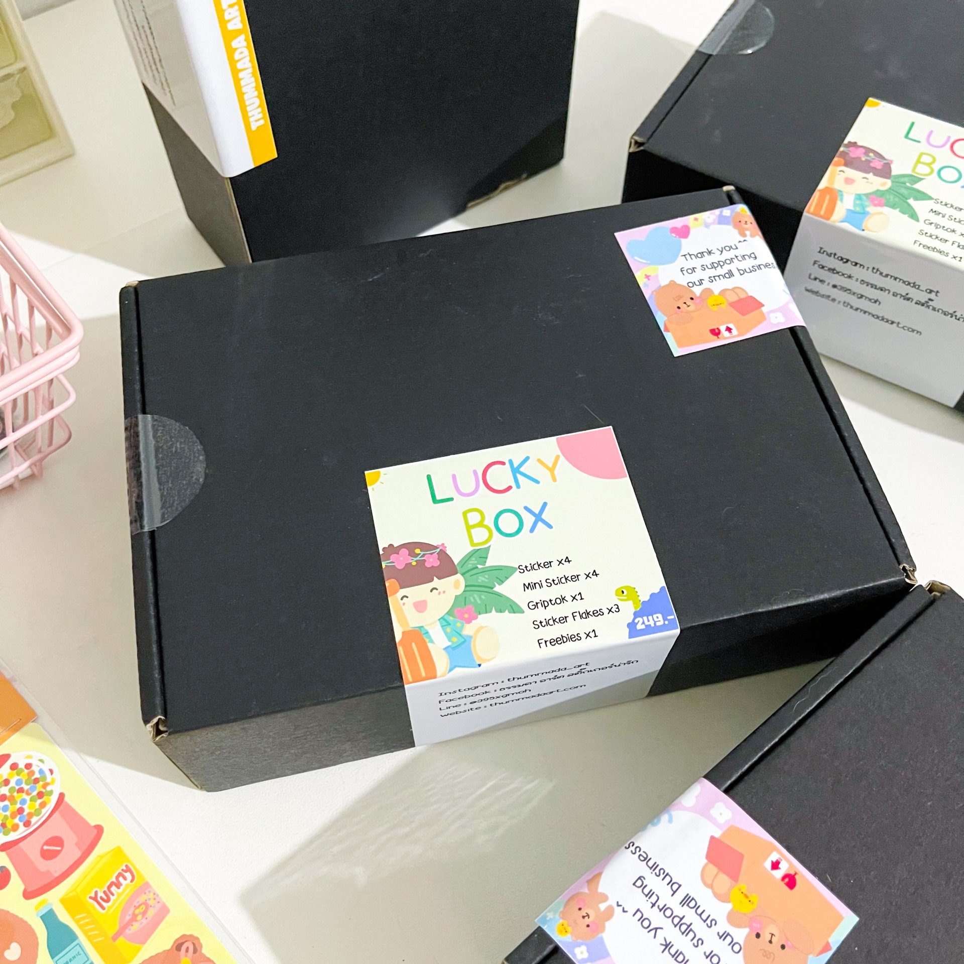 Lucky Box - thummadaart