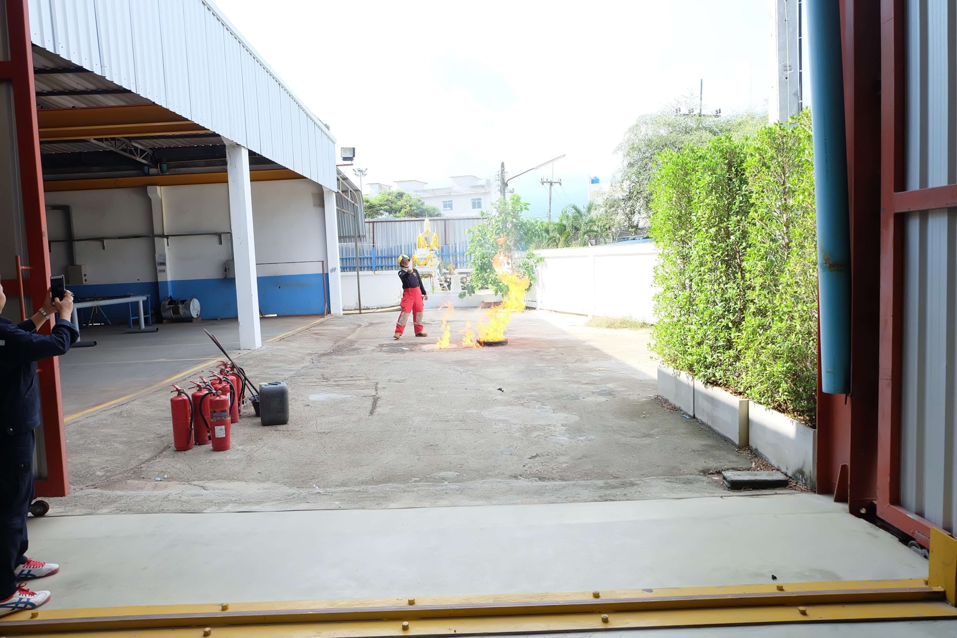 Firefight and Fire Escape Training - c-tech