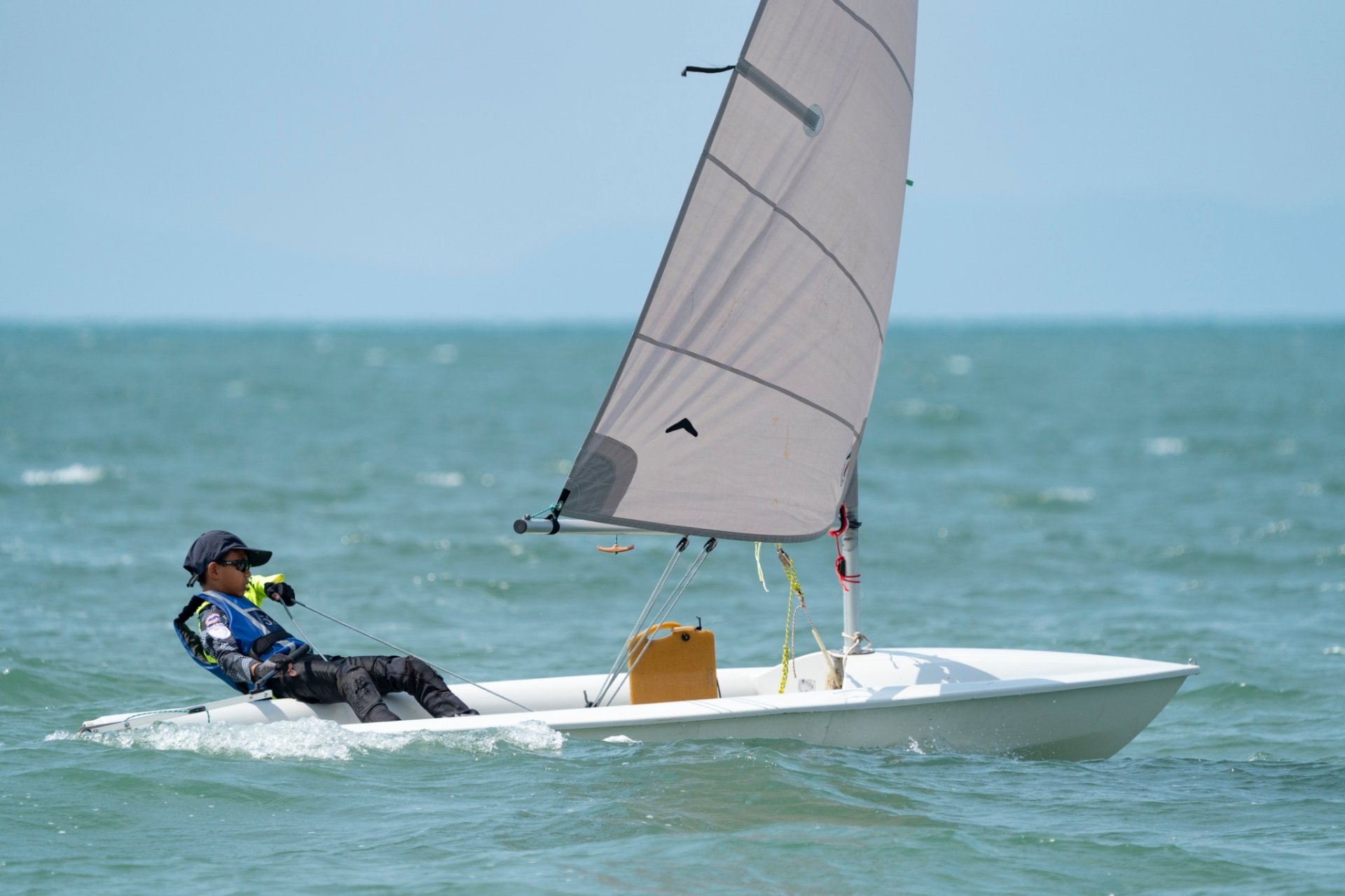 52islandssailingclub.com