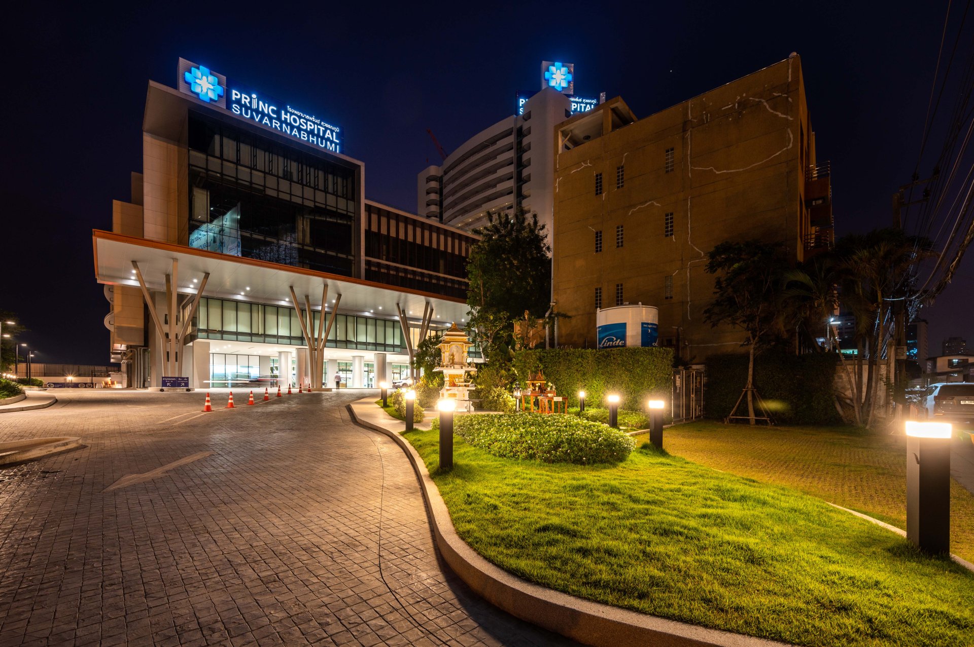 Princ Hospital @ Suvarnabhumi - mixlightingsolutions