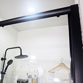 SLIDE DOOR + SHOWER EDGE (BLACK) - wspbath