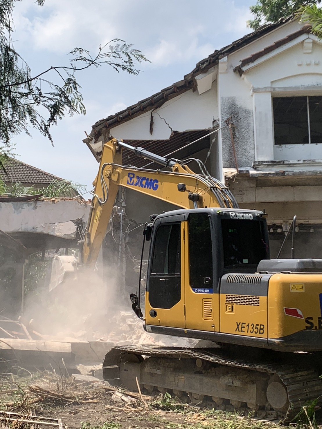 รื้อถอนบ้านเดี่ยว ม.ชัยพฤกษ์ บางนา - semconstruct