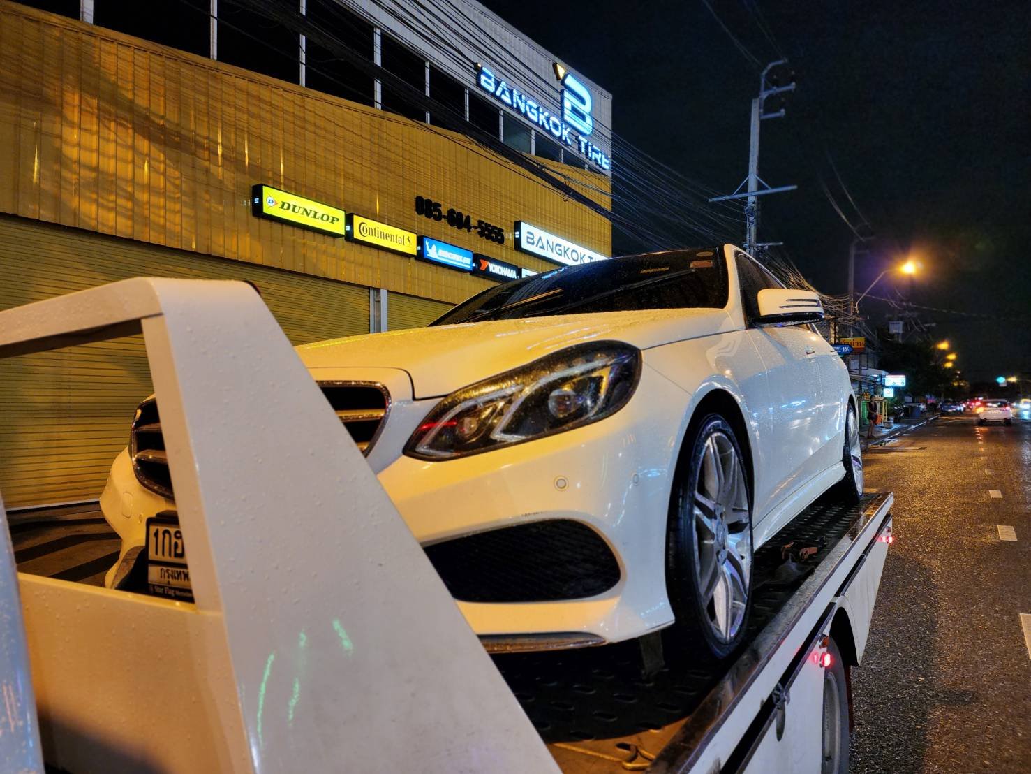 Mercedes Benz - bangkoktire