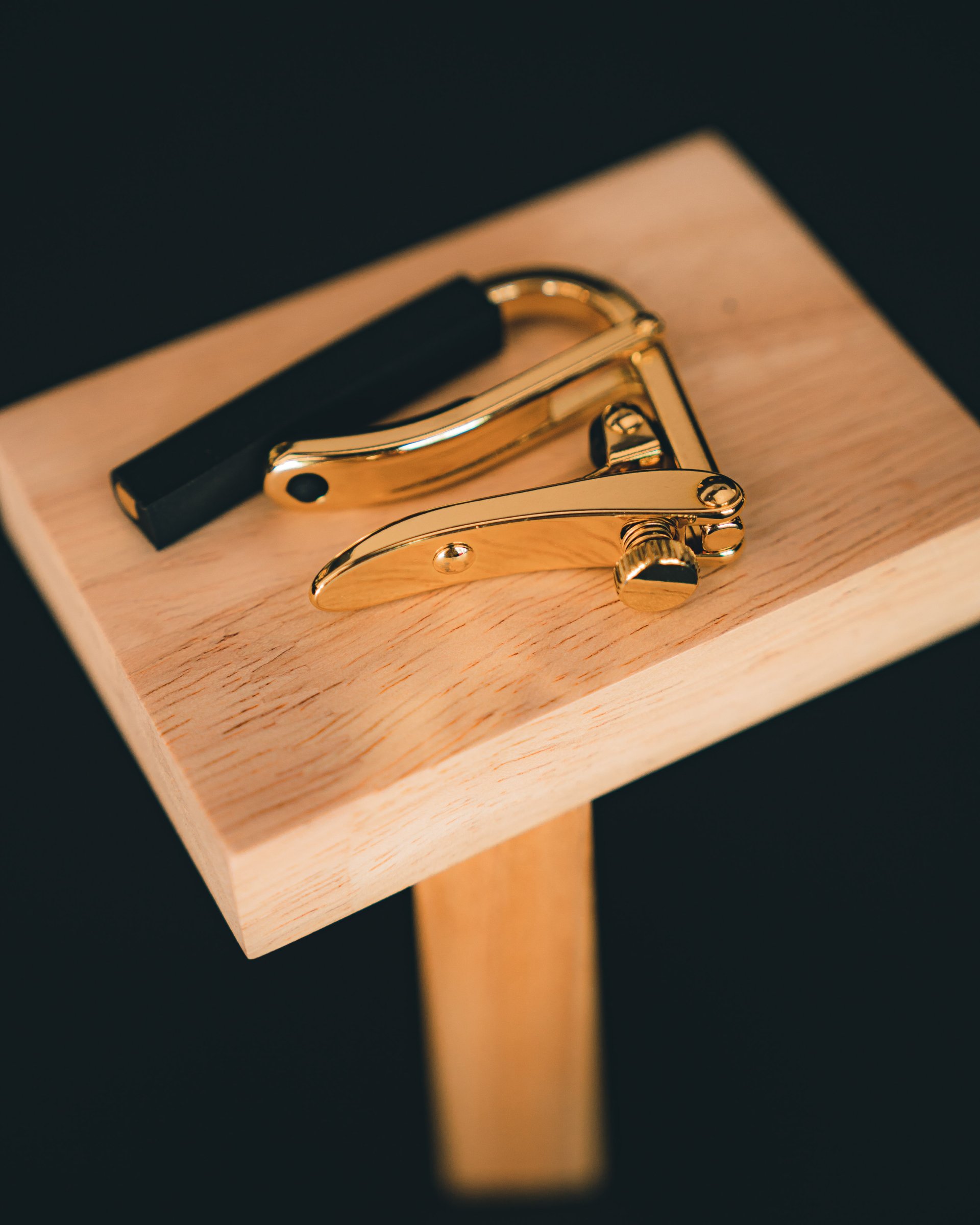 คาโป้ Shubb Capo Royale Gold - hermanguitar