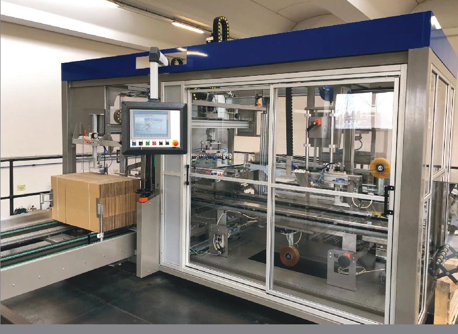 Forming machine with automatic filling and capping / Monoblock case ...