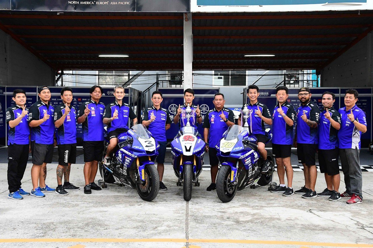 นักบิด YAMAHA RIDERS’ CLUB RACING TEAM คว้าชัยยืนโพเดี้ยมสูงสุด