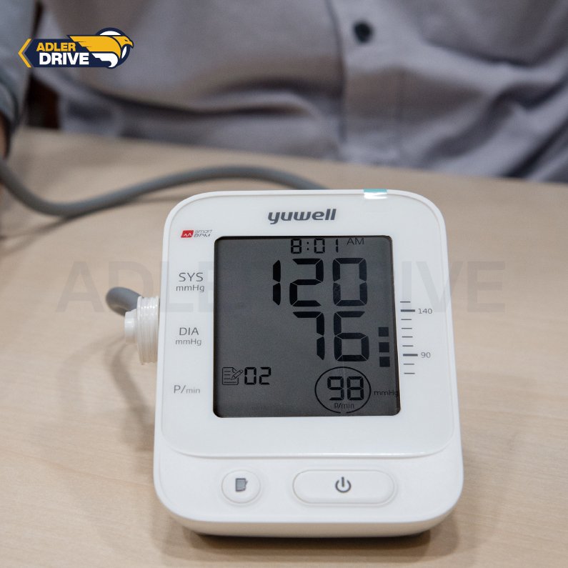 เครื่องวัดความดันโลหิต Yuwell รุ่น YE-660E - adlerdrive