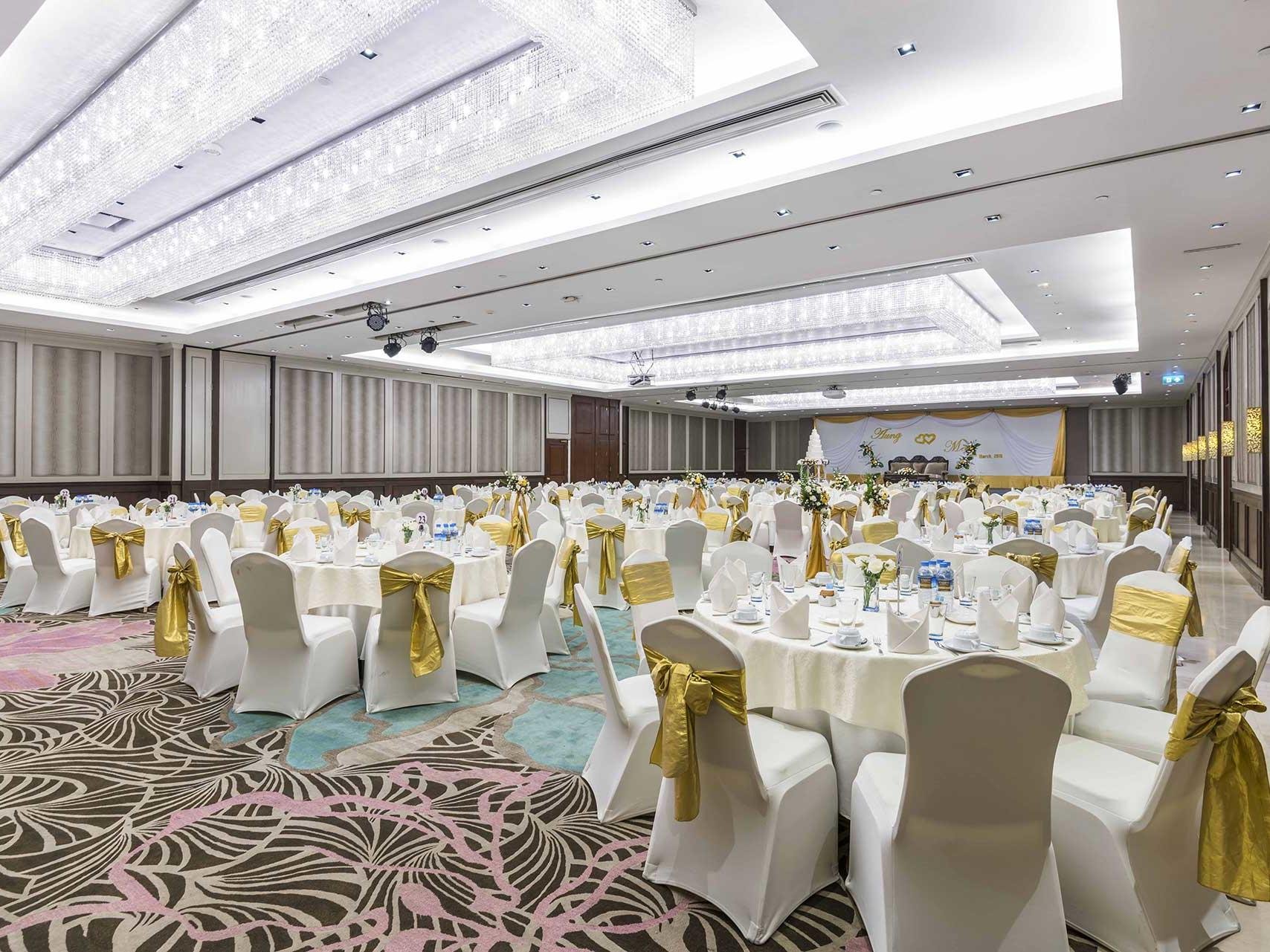 Chartrium Yangon - lightinghouse