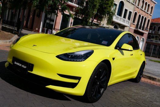 Bangkok Wrap ศูนย์ติดตั้งฟิล์มเปลี่ยนสี ฟิล์มใสกันรอยรถยนต์