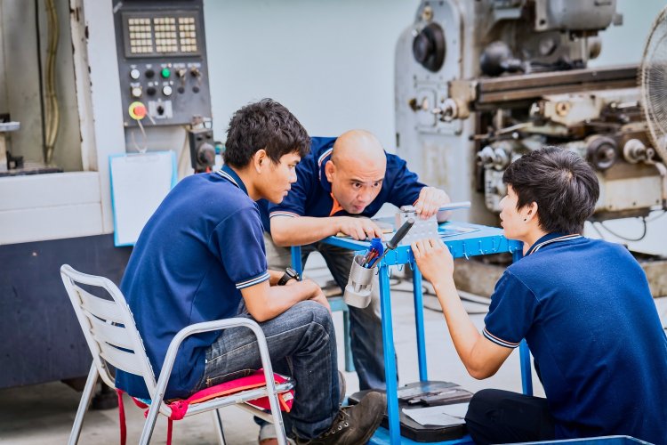 Join our Team - atwengineer