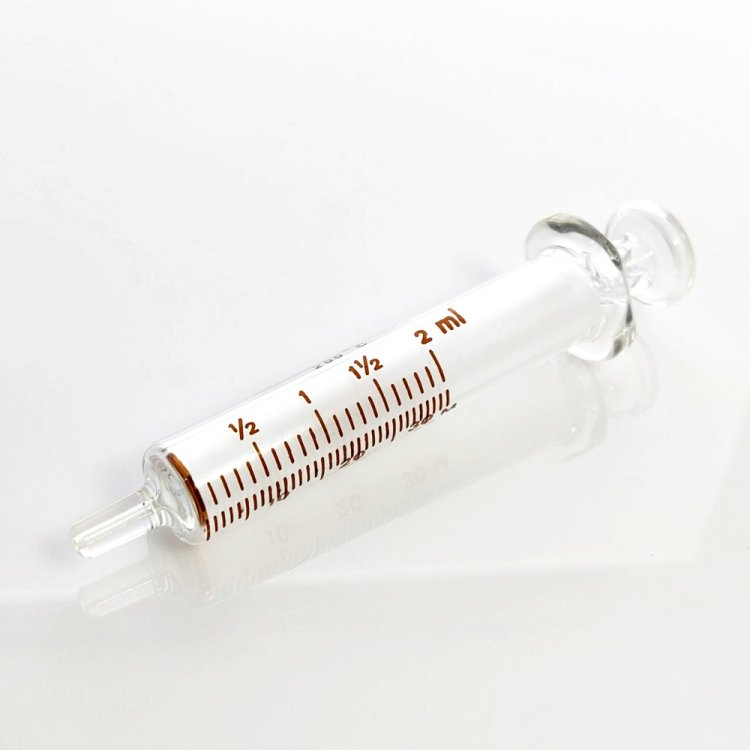 GLASS SYRINGES & LIQUID HANDLING SYRINGES - triviwat