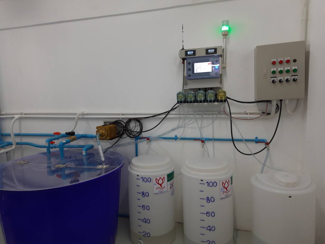 Mini dossing automatic AB fertilizer mixing system