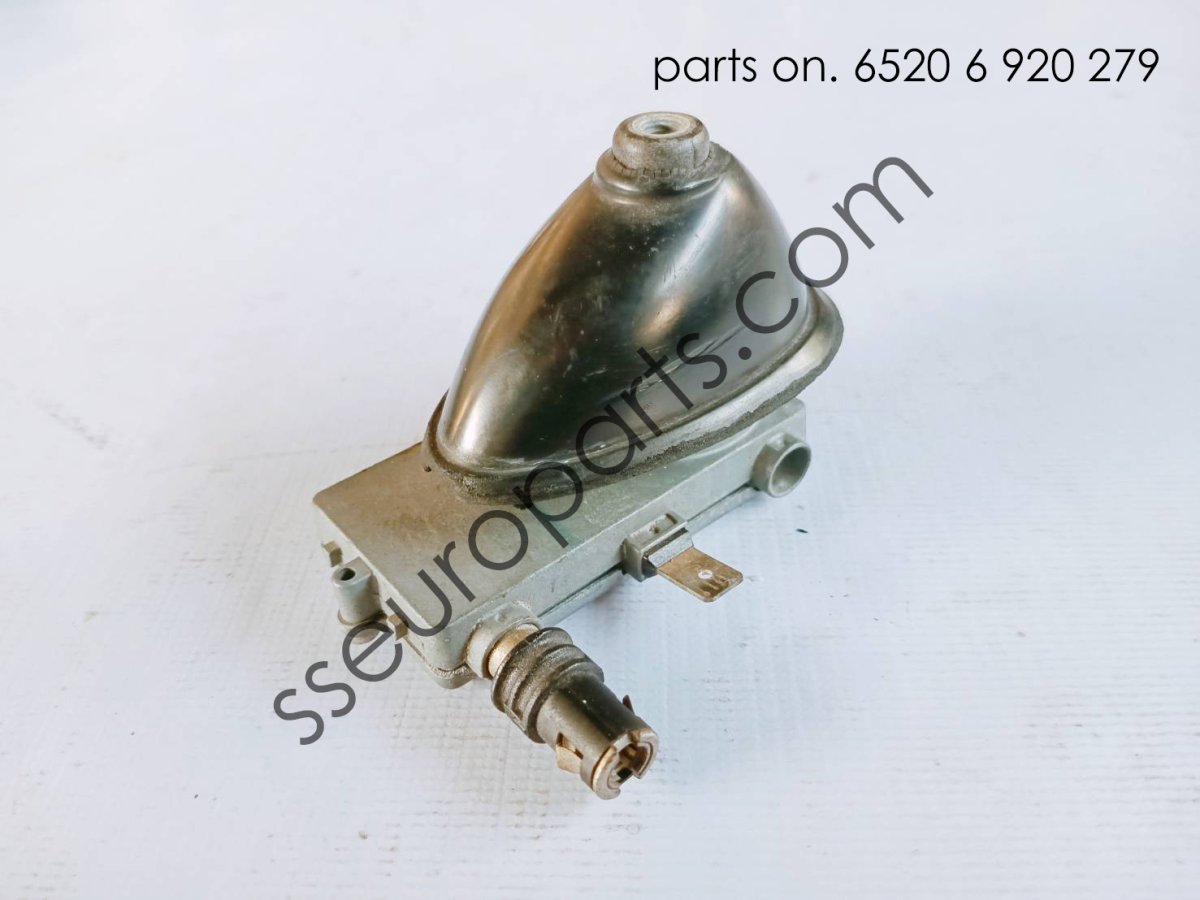 ฐานเสาอากาศหลังคา 65206920279 6920279 - sseuroparts