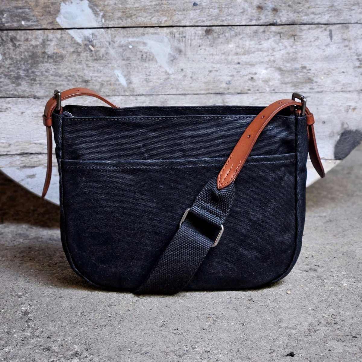 MIDBOY(black) - phumm