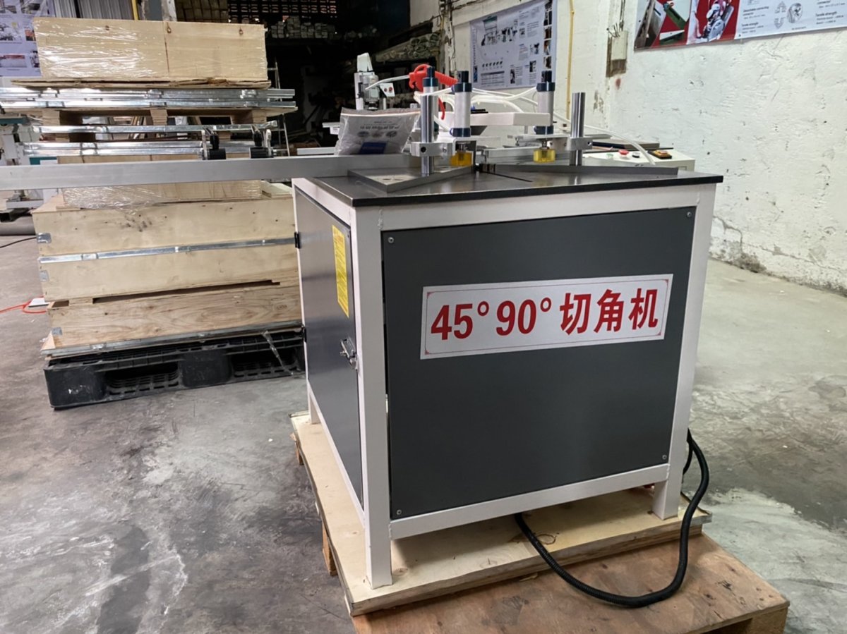 45/90 Degree Cutting Machine - woodtechmc