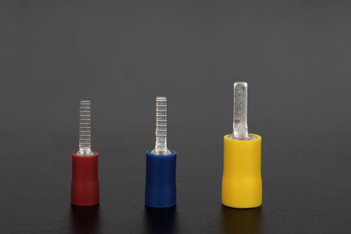 FLAT BLAD INSULATED TERMINALS (PIN TYPE) - terminal-lugs