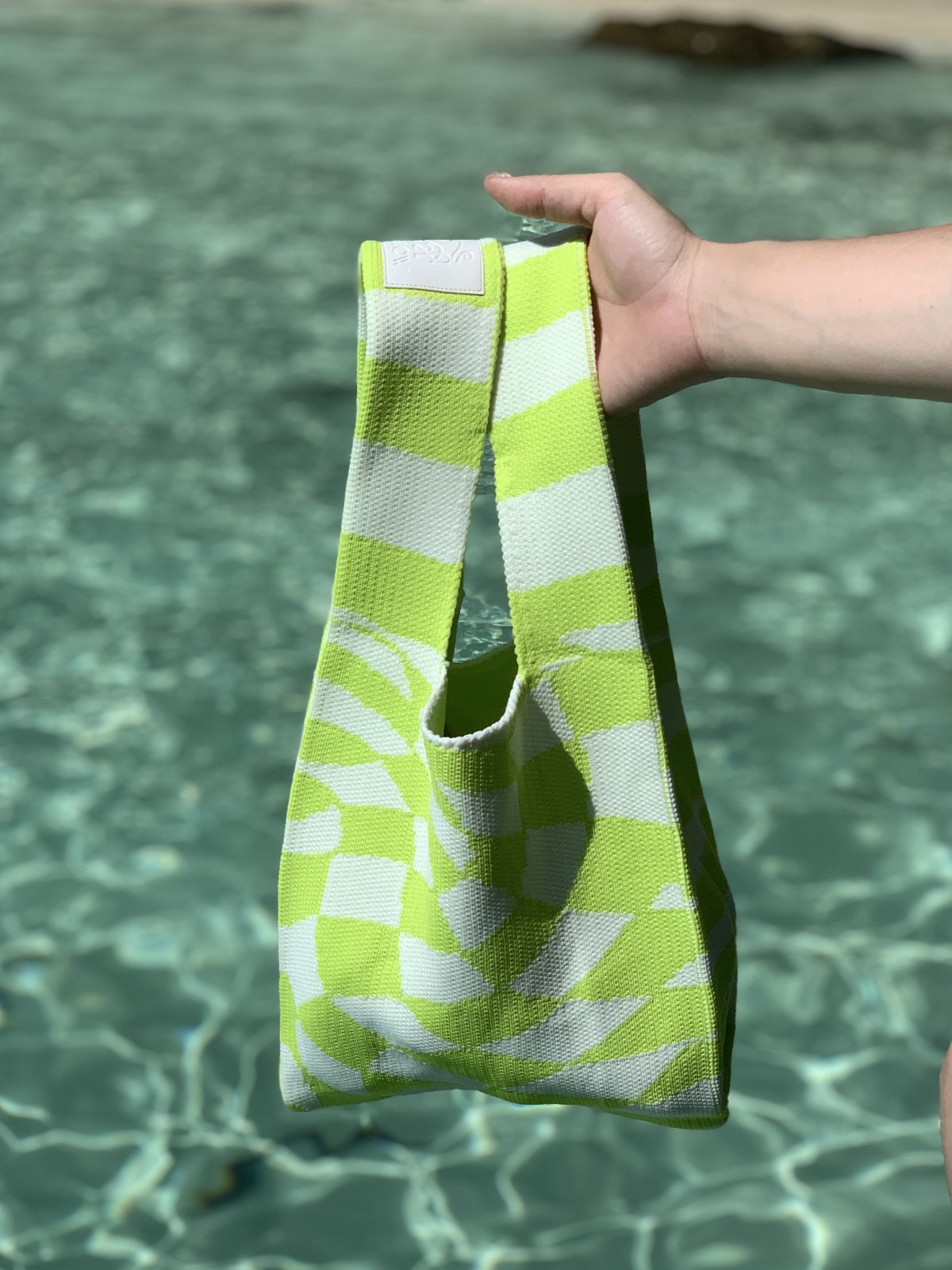 # 5 VACAY TOTE (LIME) - buffollow